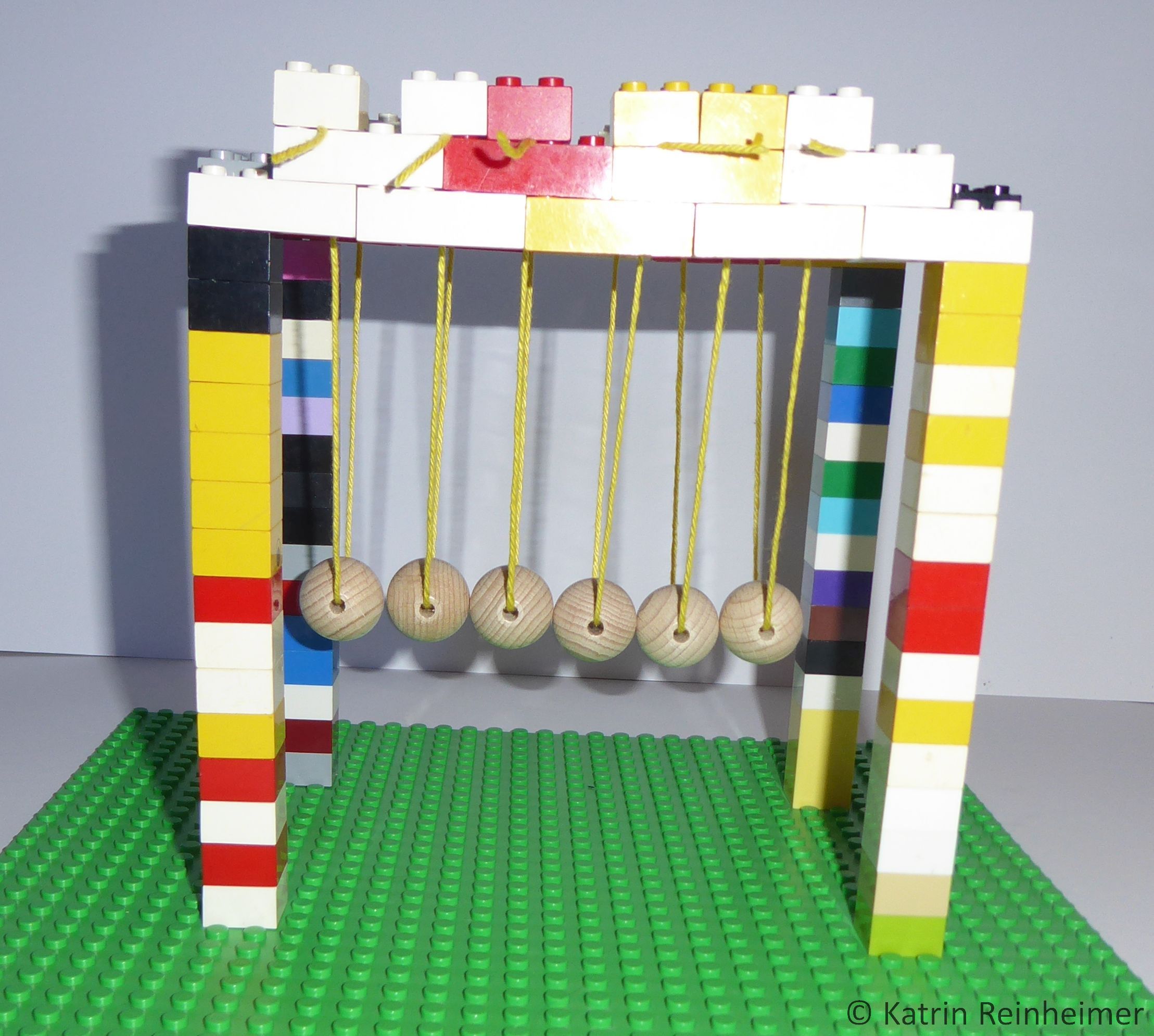 Newton-Pendel - Kinder experimentieren